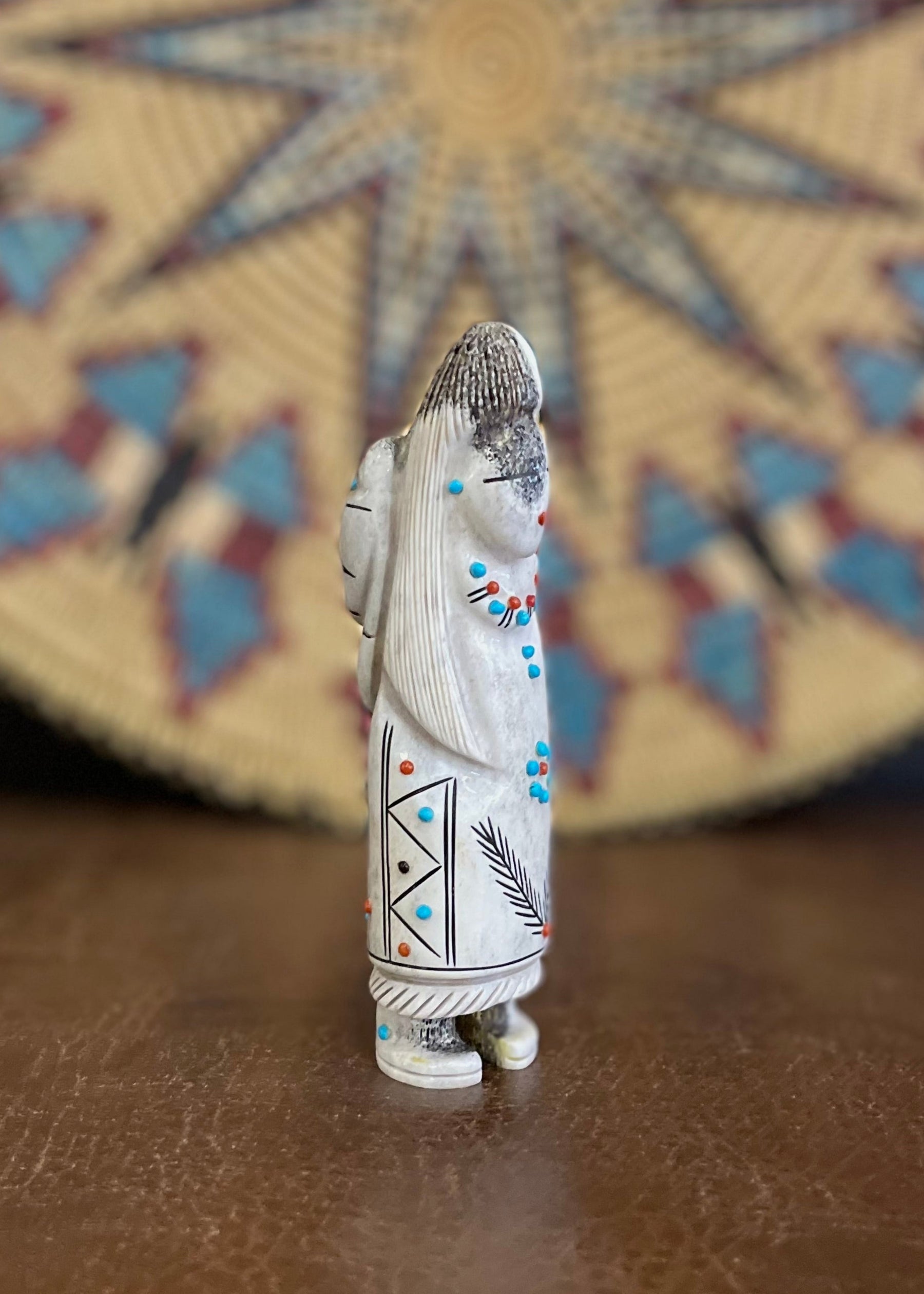 Native American Art and Jewelry Gallery at Raven Makes Gallery